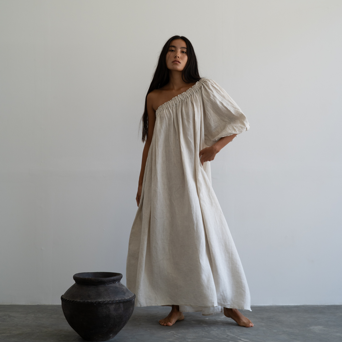 Avy and Co | ODETTE Linen Gown – avyandco