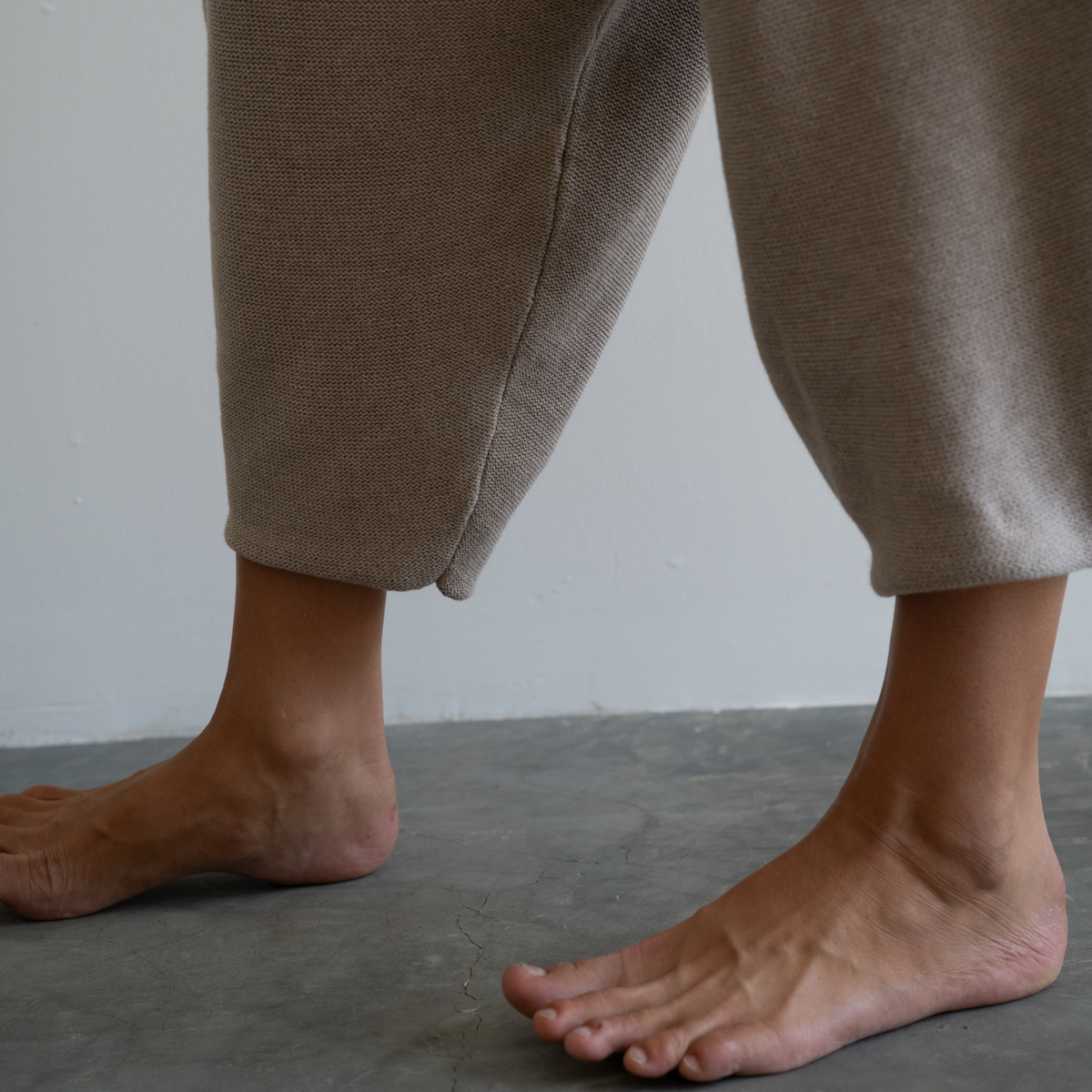 Avy and Co | ELKE Knit Volume Pant – avyandco